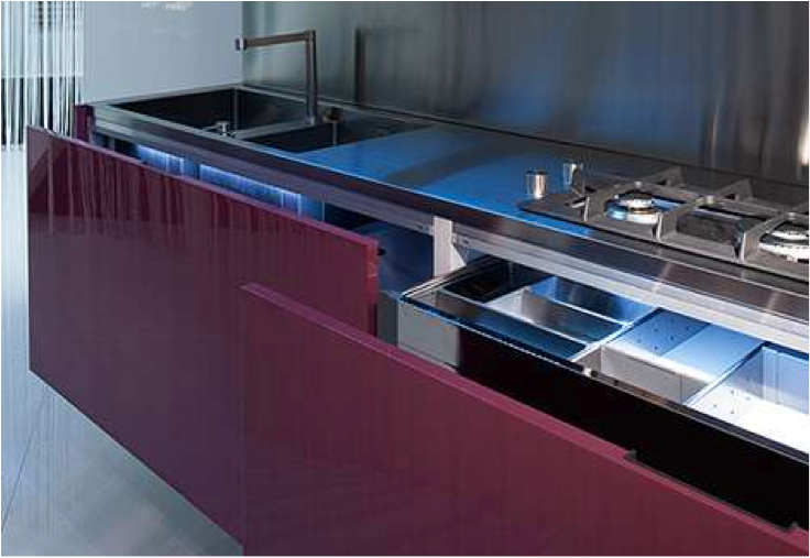 Let's Decorate Online: THE UNIQUE FOLDABLE KITCHEN