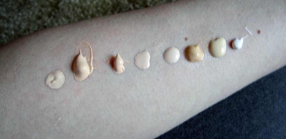Paint & Polish: Pale foundation and concealer swatches!