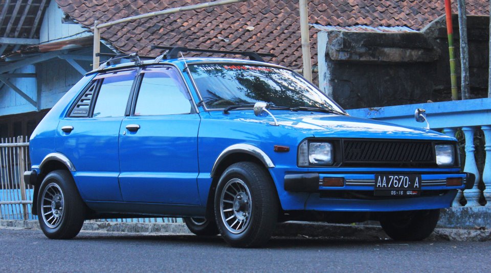 Daihatsu Charade G10 Indonesia: Budhyconcert Gacgrafis Daihatsu Charade G10