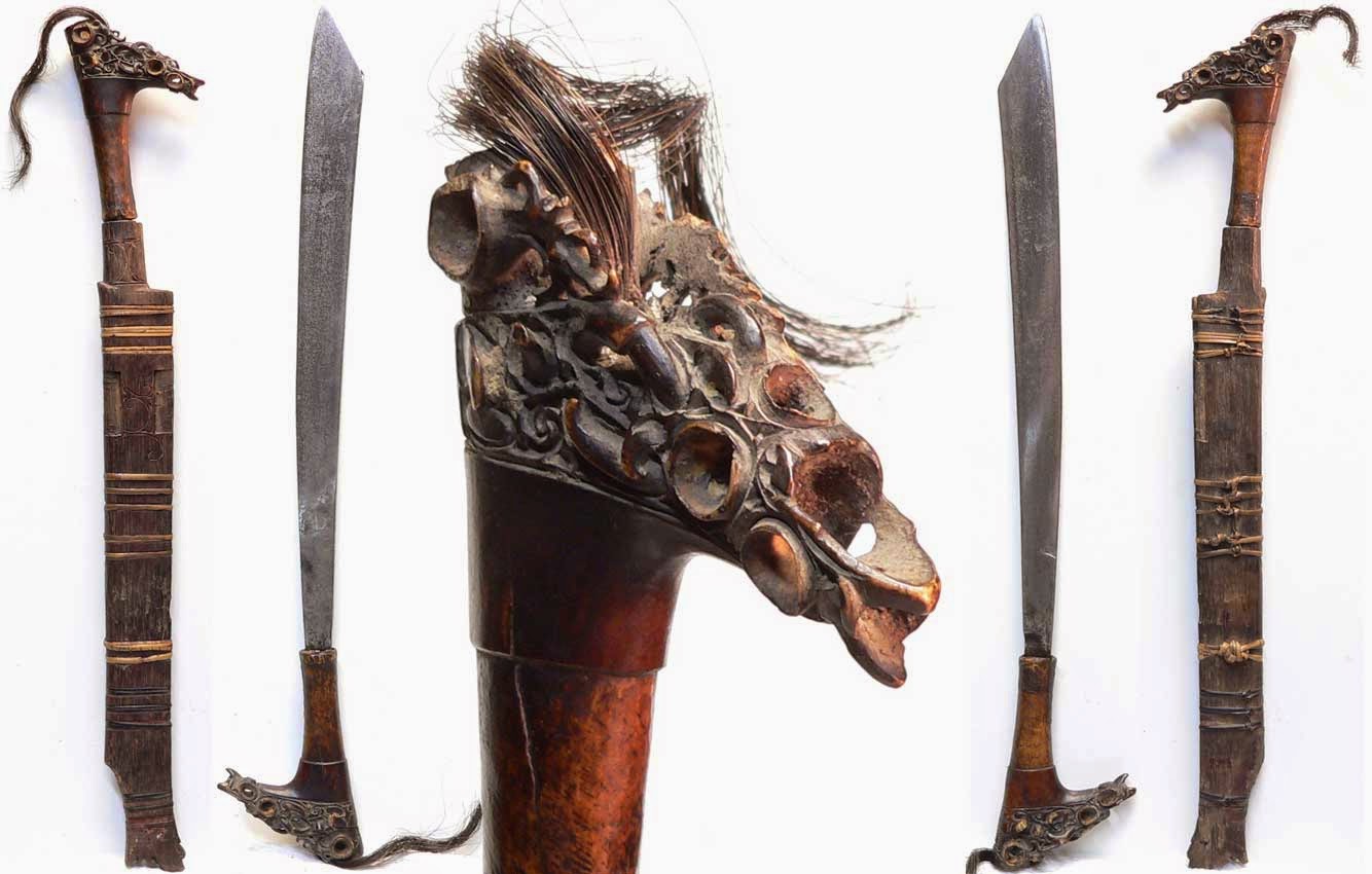 Mandau Senjata Dayak Yang Mampu Mengguncang Bumi ~ NOYANPOST