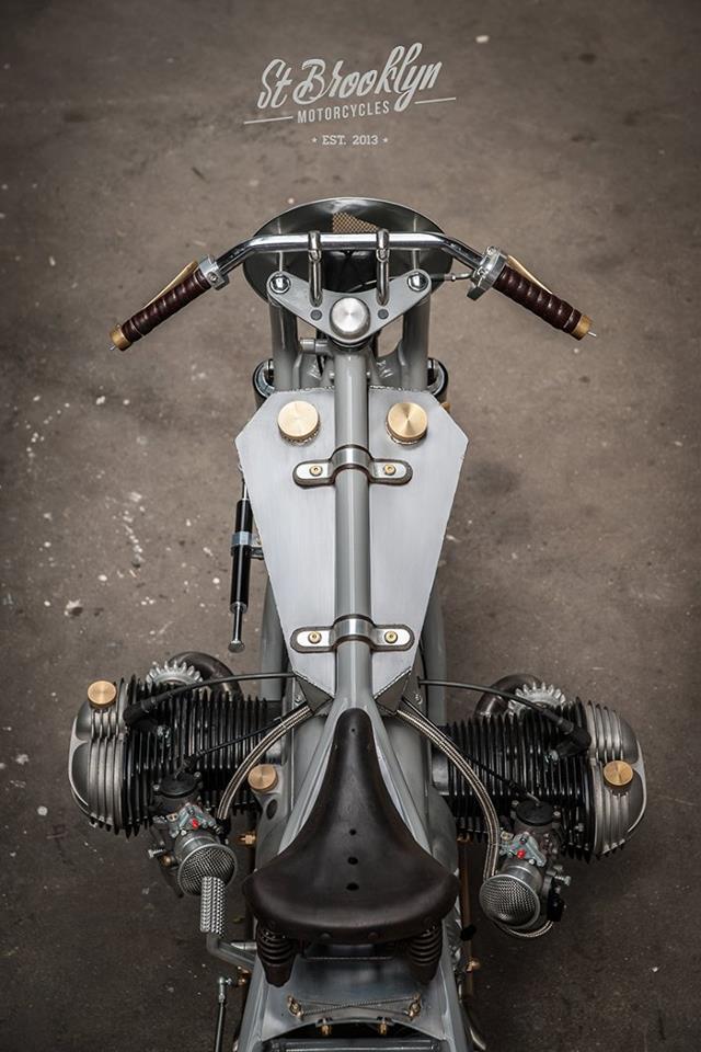 "L'Etonnante" / St-Brooklyn Motorcycles