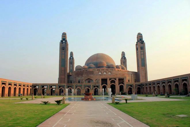 AMAZING FACTS YOU DIDN’T KNOW ABOUT GRAND MOSQUE BAHRIA TOWN ~ Business ...