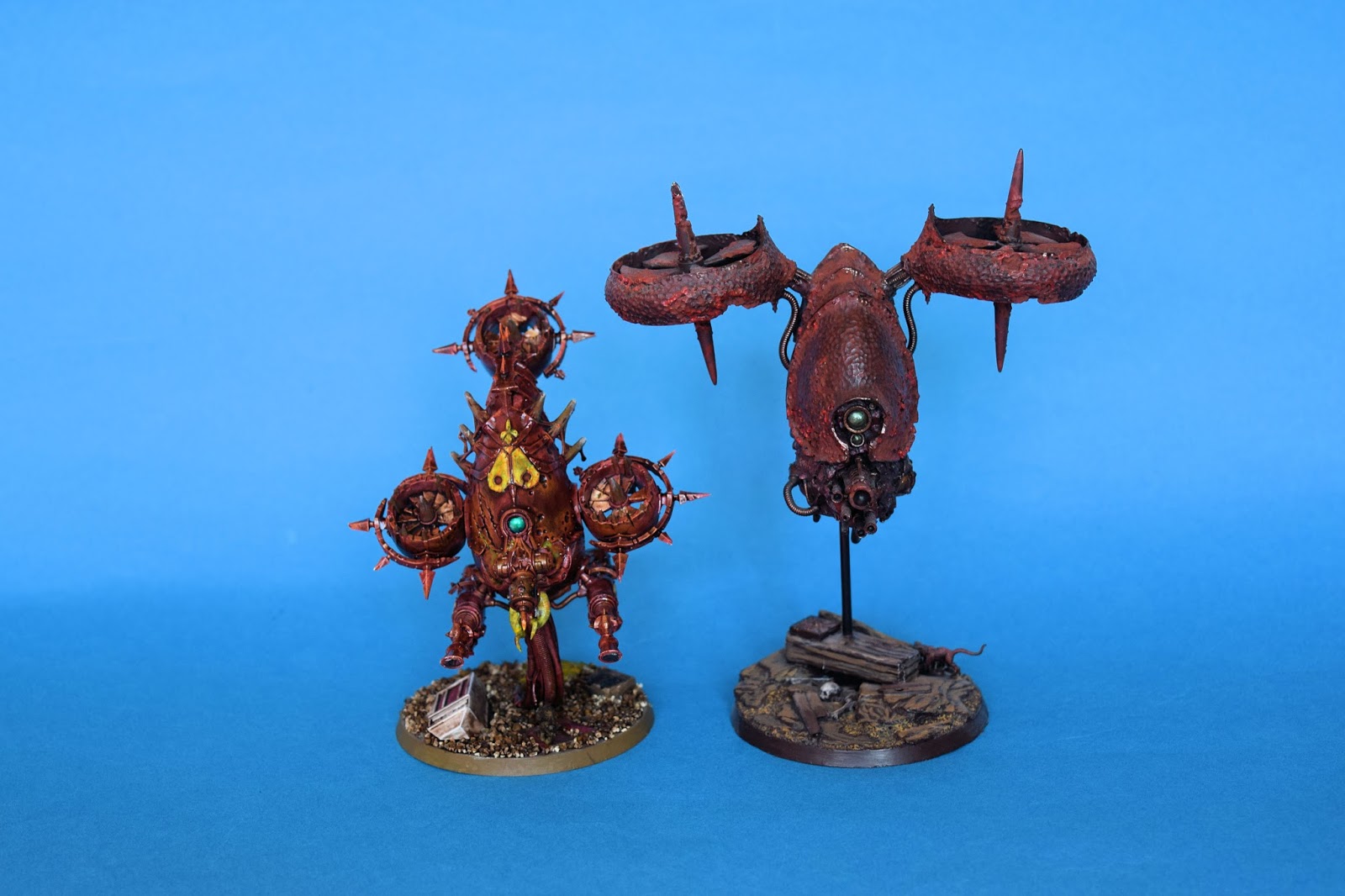 John's Toy Soldiers: Nurgle Daemon Engines Plague Drones - Old & New ...