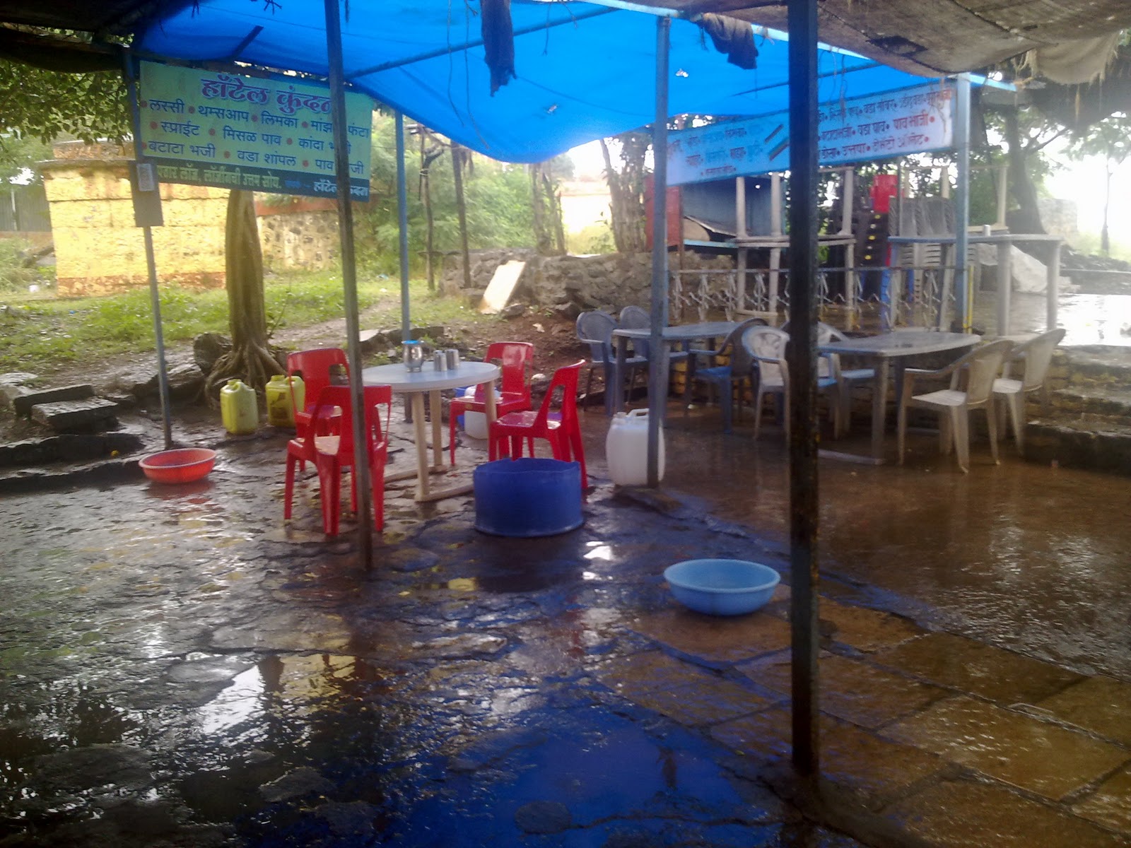 My Picnic Trip around Pune: My picnic trip around Pune - Jejuri Juna ...