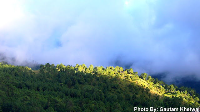 Uttarakhand Devbhoomi: Mountains and Clouds of Uttarakhand