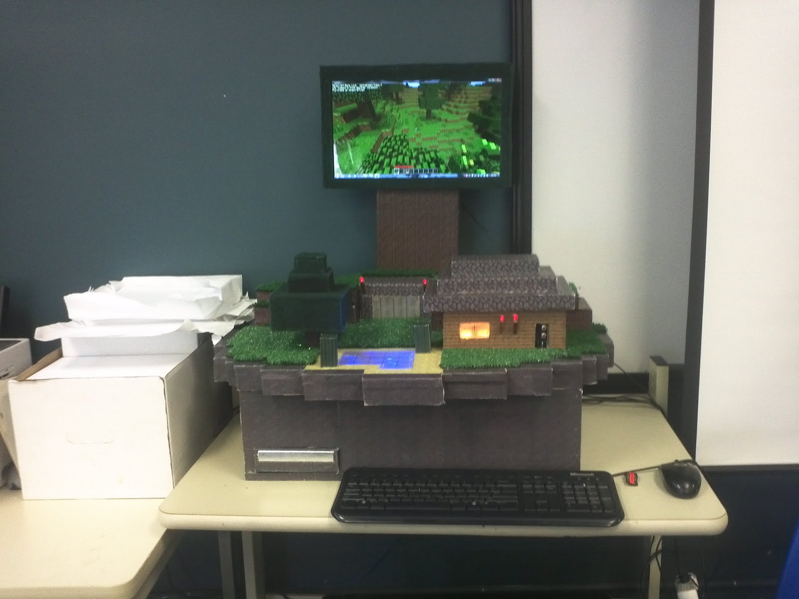 MINECRAFT COMPUTER CASE