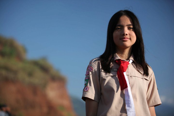 Negeri Seribu Kata: [Review Film] Lima Elang