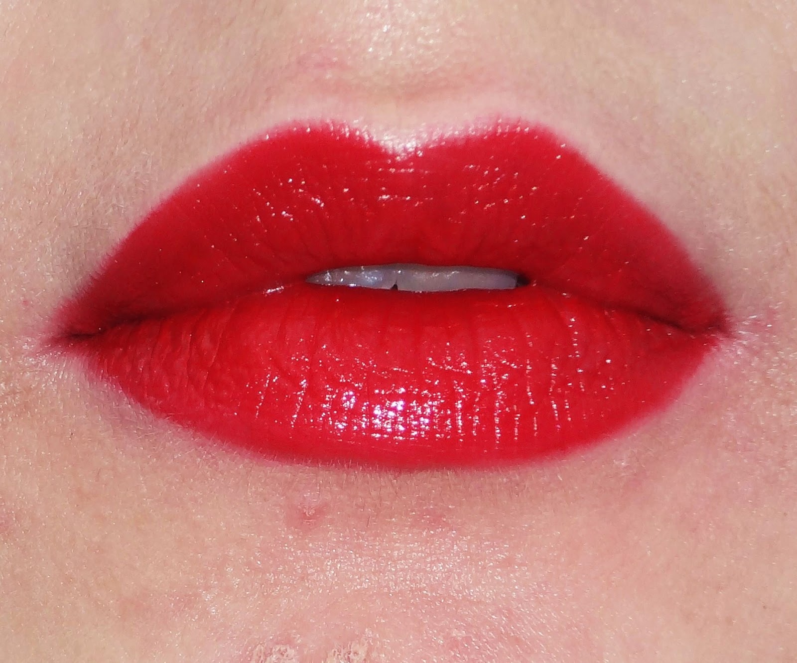 Journal d'une beauty paresseuse: Du plaisir d'afficher une bouche rouge ...