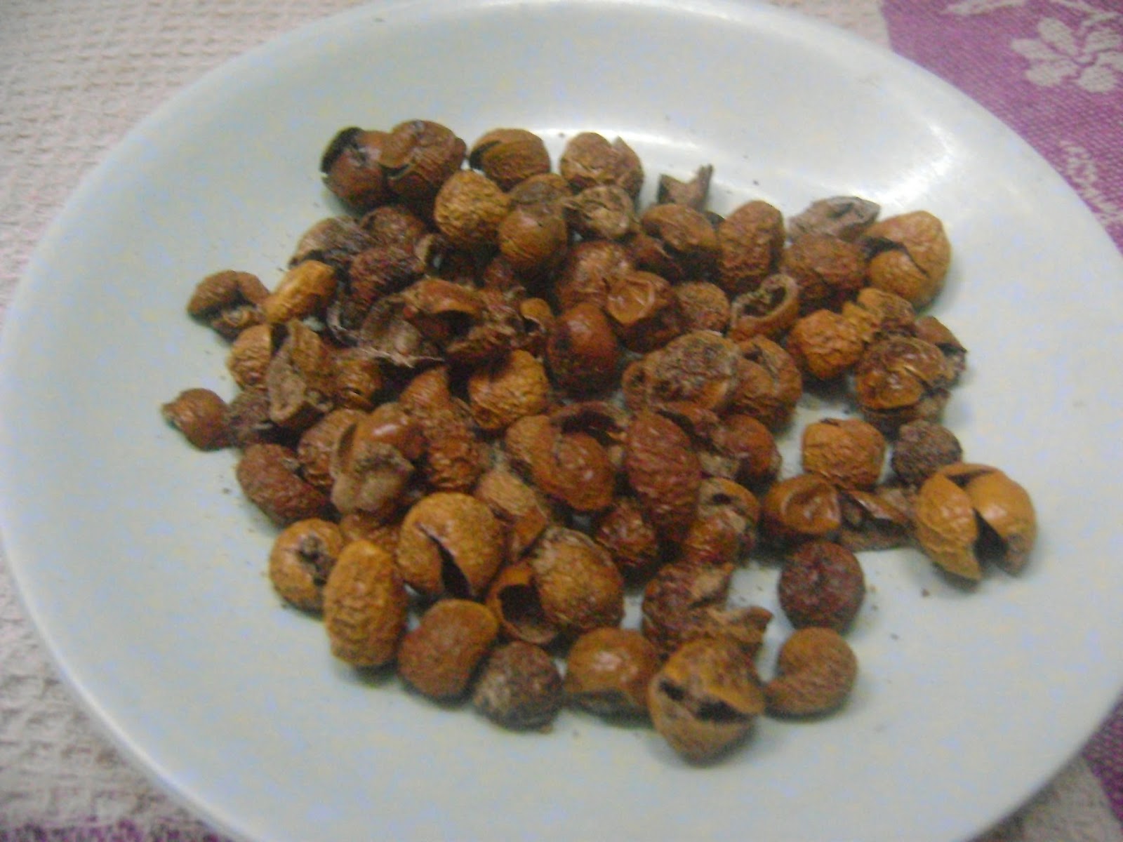 Raji Ramakrishnan : CHUNDAKKAI PORICHAKUZHAMBU (Turkey berry)