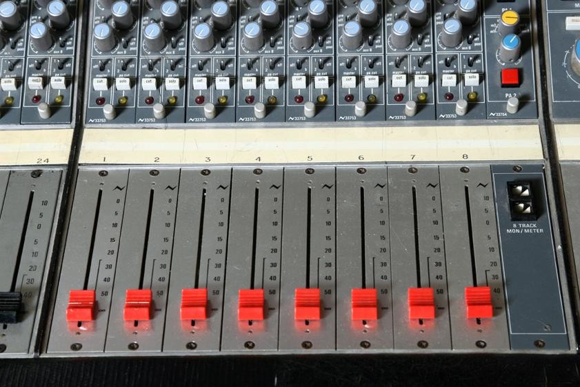 balance blog: Neve 5300 Series