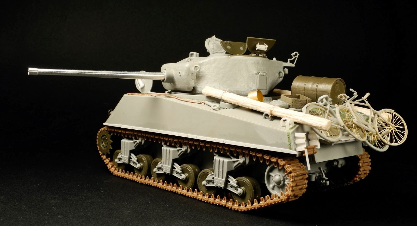 "Emcha" - Soviet Sherman M4A2 76, Germany 1945 | planetFigure | Miniatures