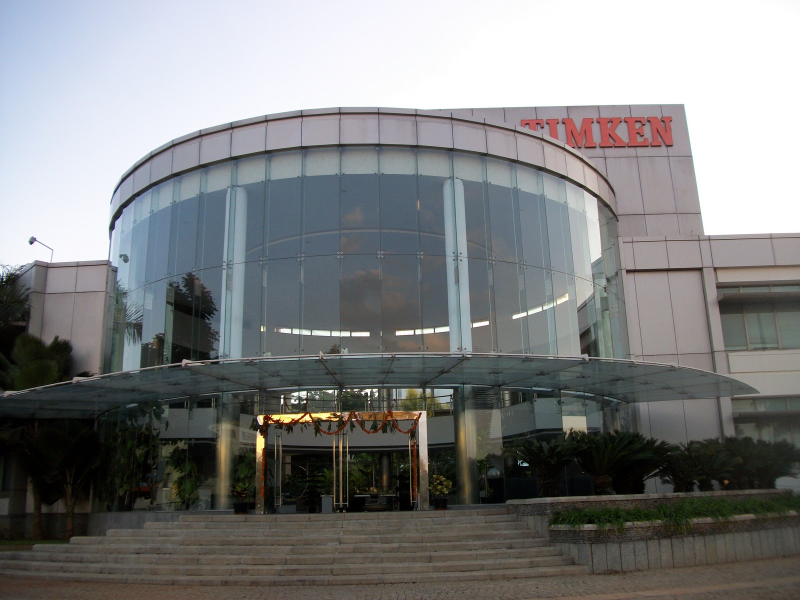 Strunck Life in India: Timken Office in Bangalore, Dasara Holiday