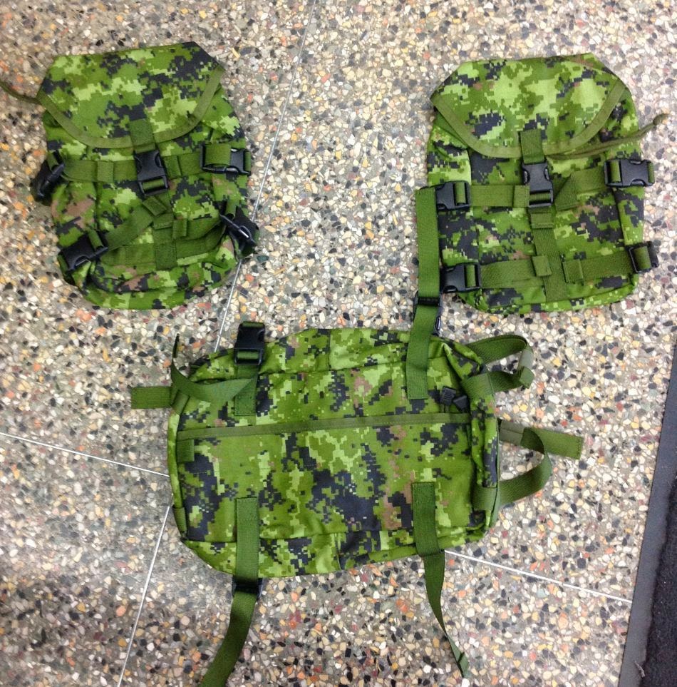 Webbingbabel: Canadian Forces Cadpat Small Pack System