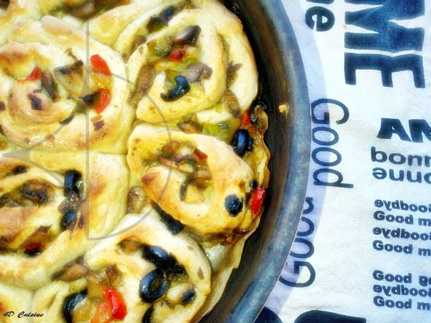 4D Cuisine: Hribi de mai (sau cum se numesc pe la noi - pitoi)