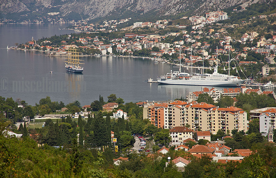 Miscellanea: Kaiserlich und Königlich: Bună dimineaţa, Kotor!
