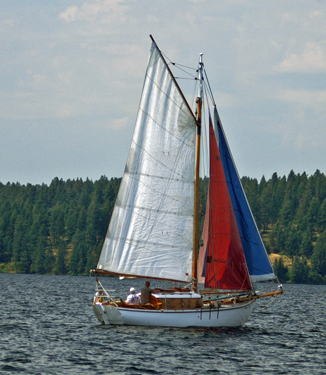 Barnacle Bill Holcomb's Sailing: How Can You Tell If Your Sails Are ...
