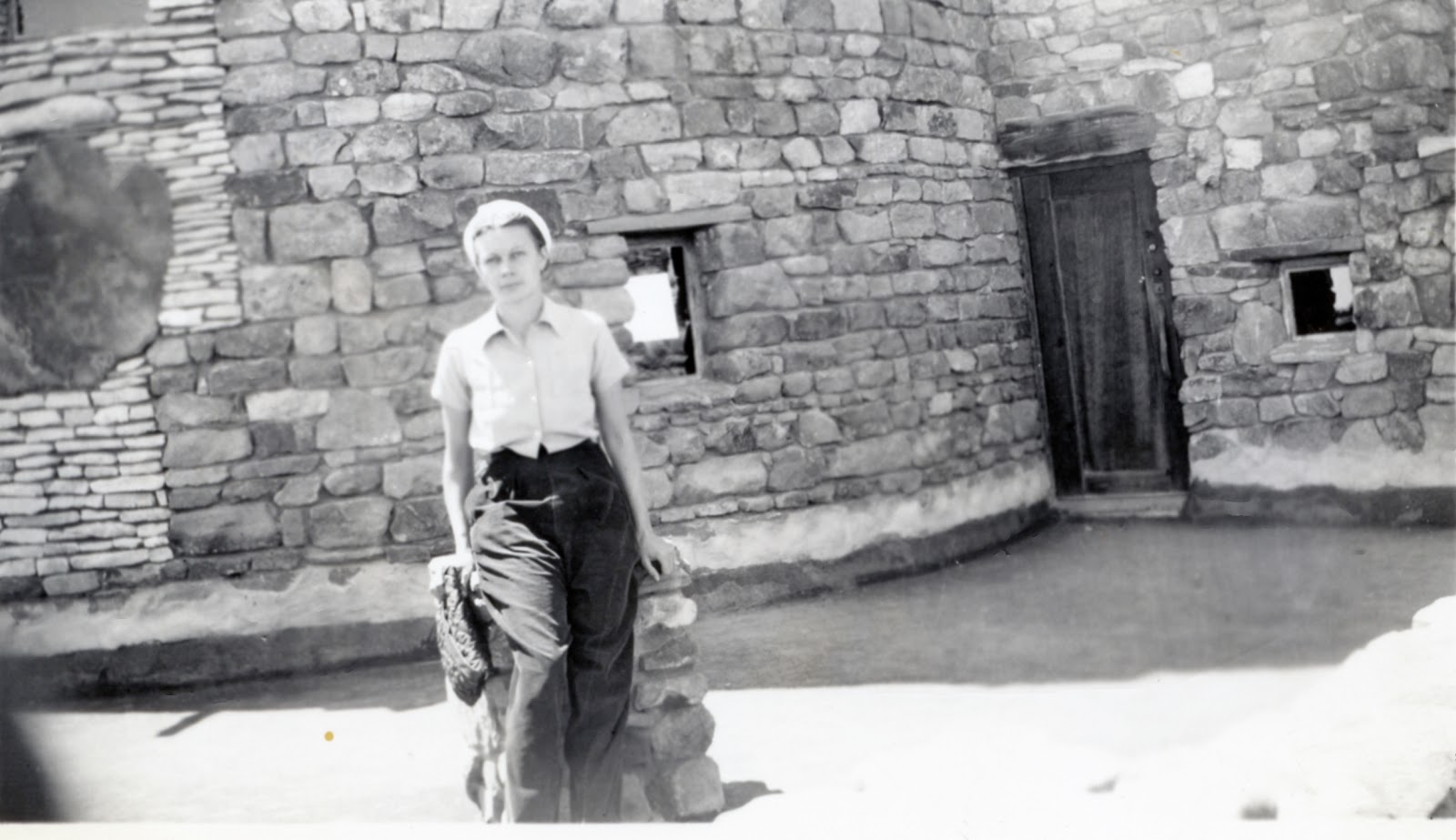 EDNA FAY LAWSON HOSKINS: EDNA FAY LAWSON HOSKINS