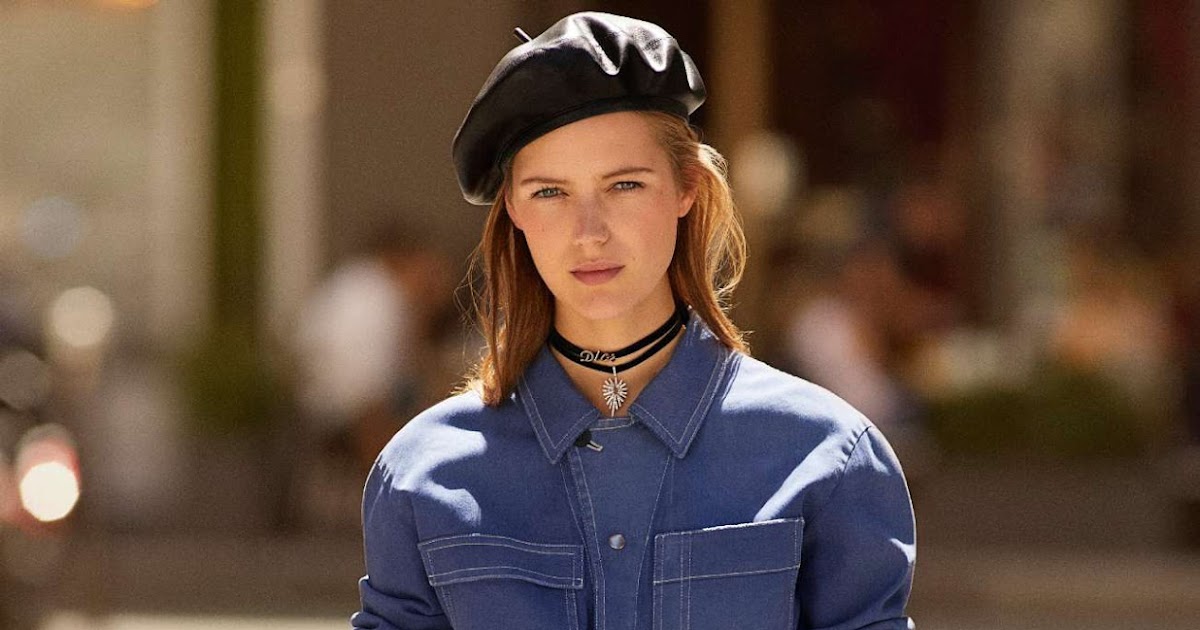 Esther Heesch in Elle France August 18th, 2017 by Hordur Ingason