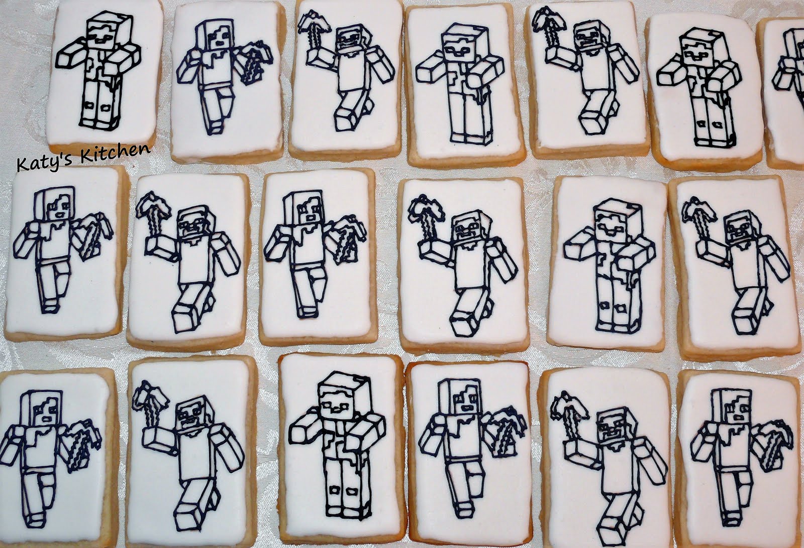 Katy's Kitchen: Minecraft Paint-Your-Own Cookies