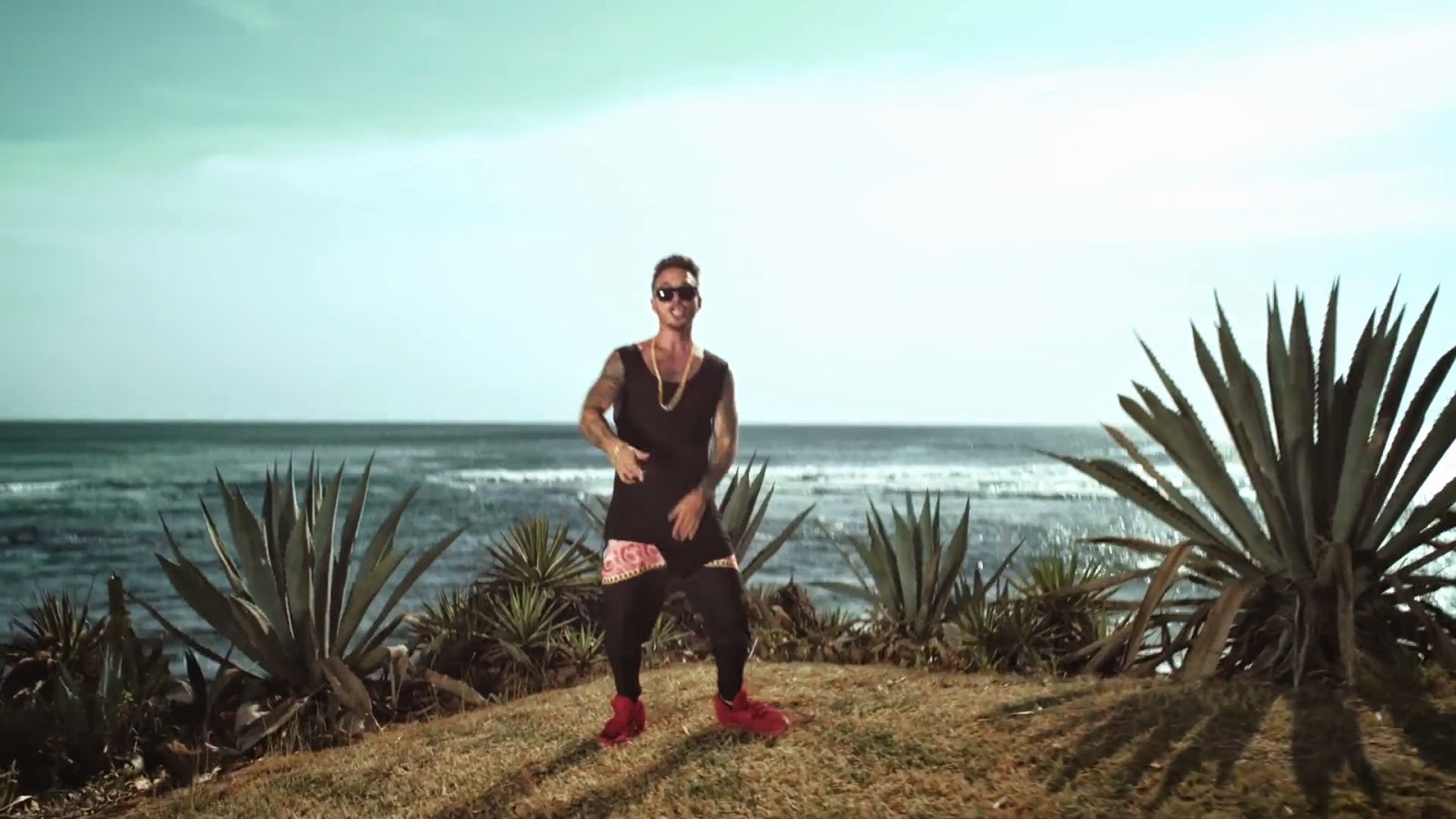 ¡Tras su filtración, es adelantado el estreno de "Cola Song", el nuevo ...