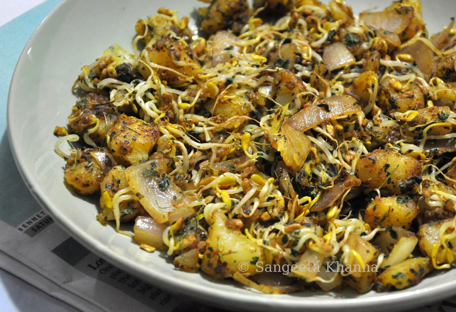 Making sprouts at home: using them in the best possible ways : Aloo ...