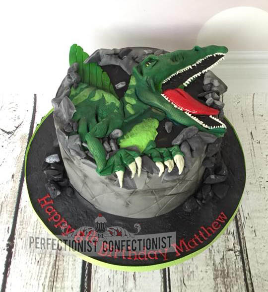 The Perfectionist Confectionist: Spinosaurus - Dinosaur Birthday Cake ...