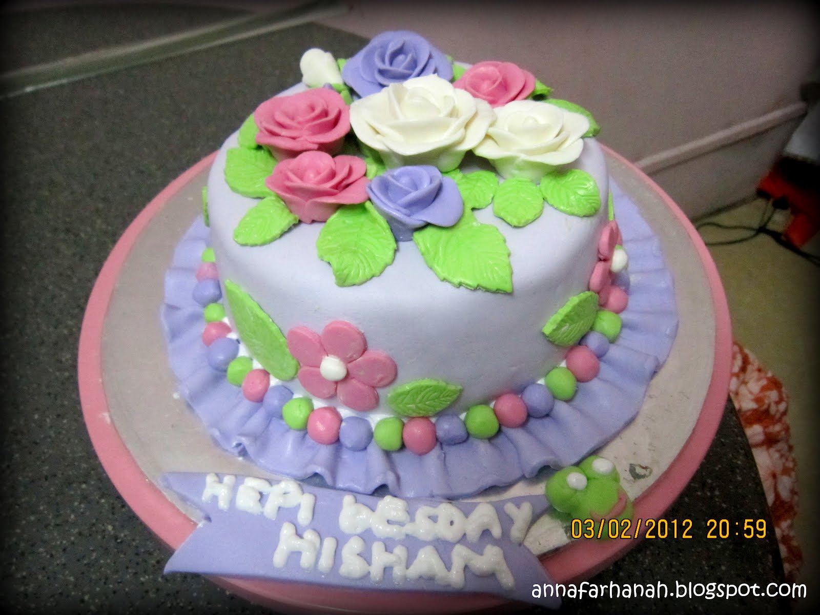 Book of Reality: Kek Birthday.....comel...