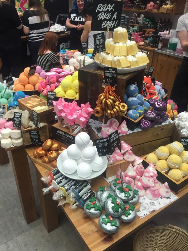 LUSH CHRISTMAS EVENT SOLIHULL | JUST BEING BRIT