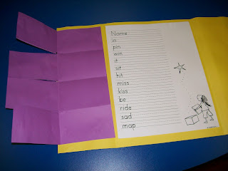 Booky4First: Foldables for Treasures