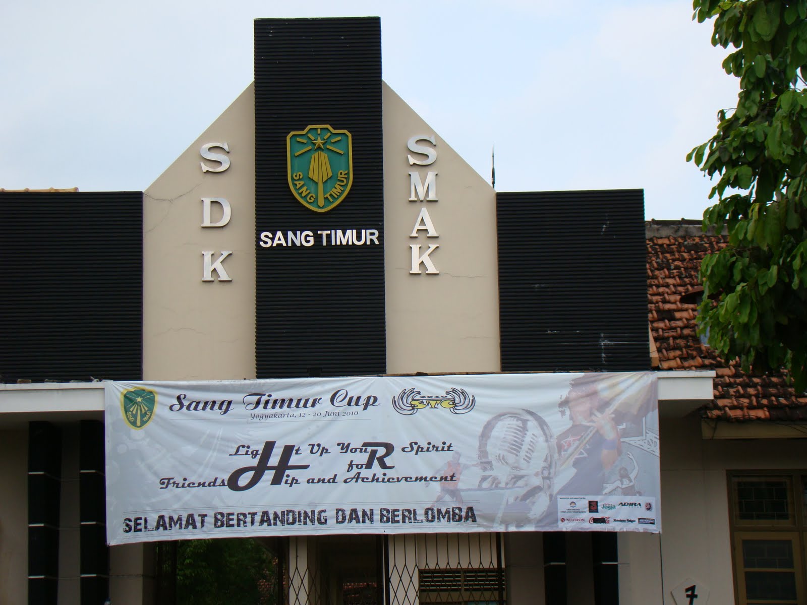 SMA SANG TIMUR YOGYAKARTA: BANGUNAN SMA SANG TIMUR YOGYAKARTA