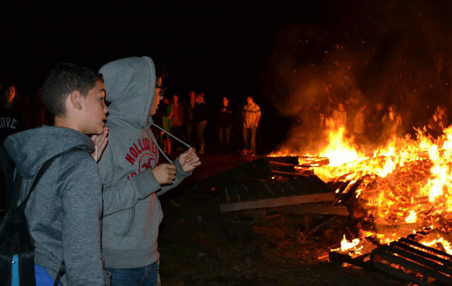 Photojournalism: Sweet Home High School Bon-fire (week 5)