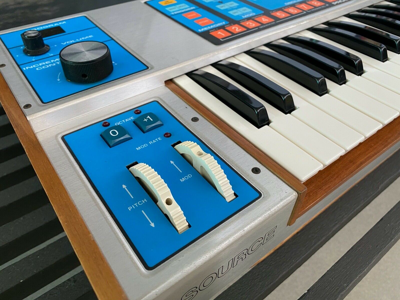 MATRIXSYNTH: MOOG SOURCE SN 4350