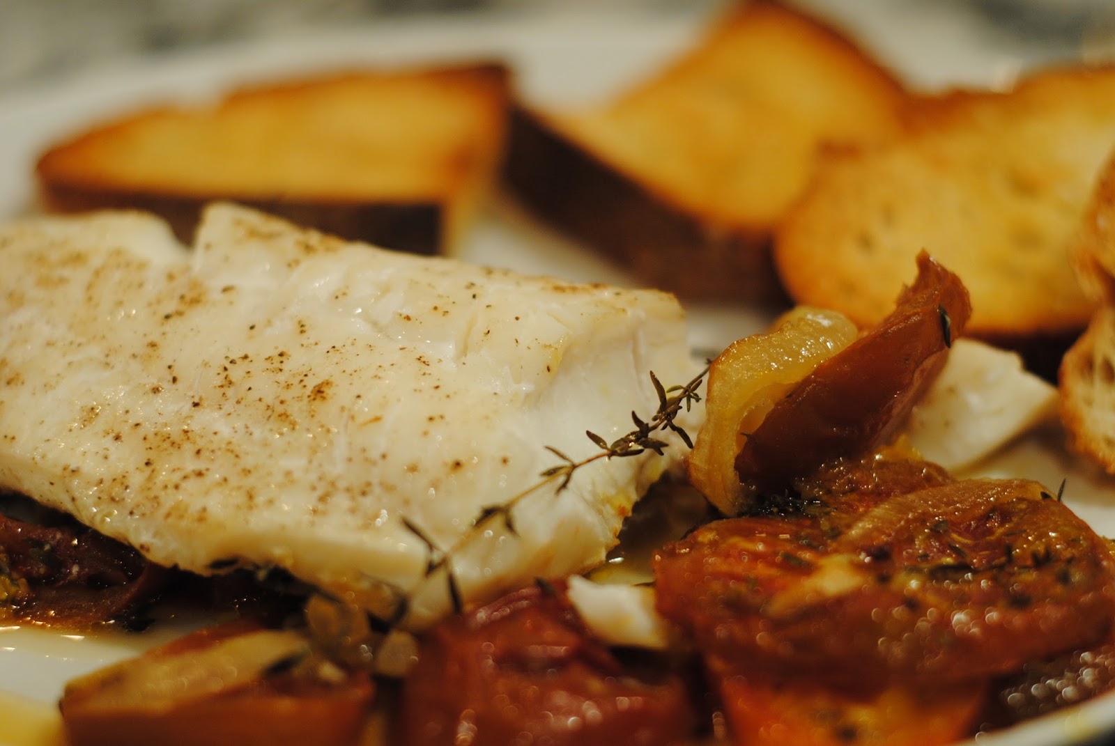Cod with roasted tomato thyme sauce / WHAT JEN DOES