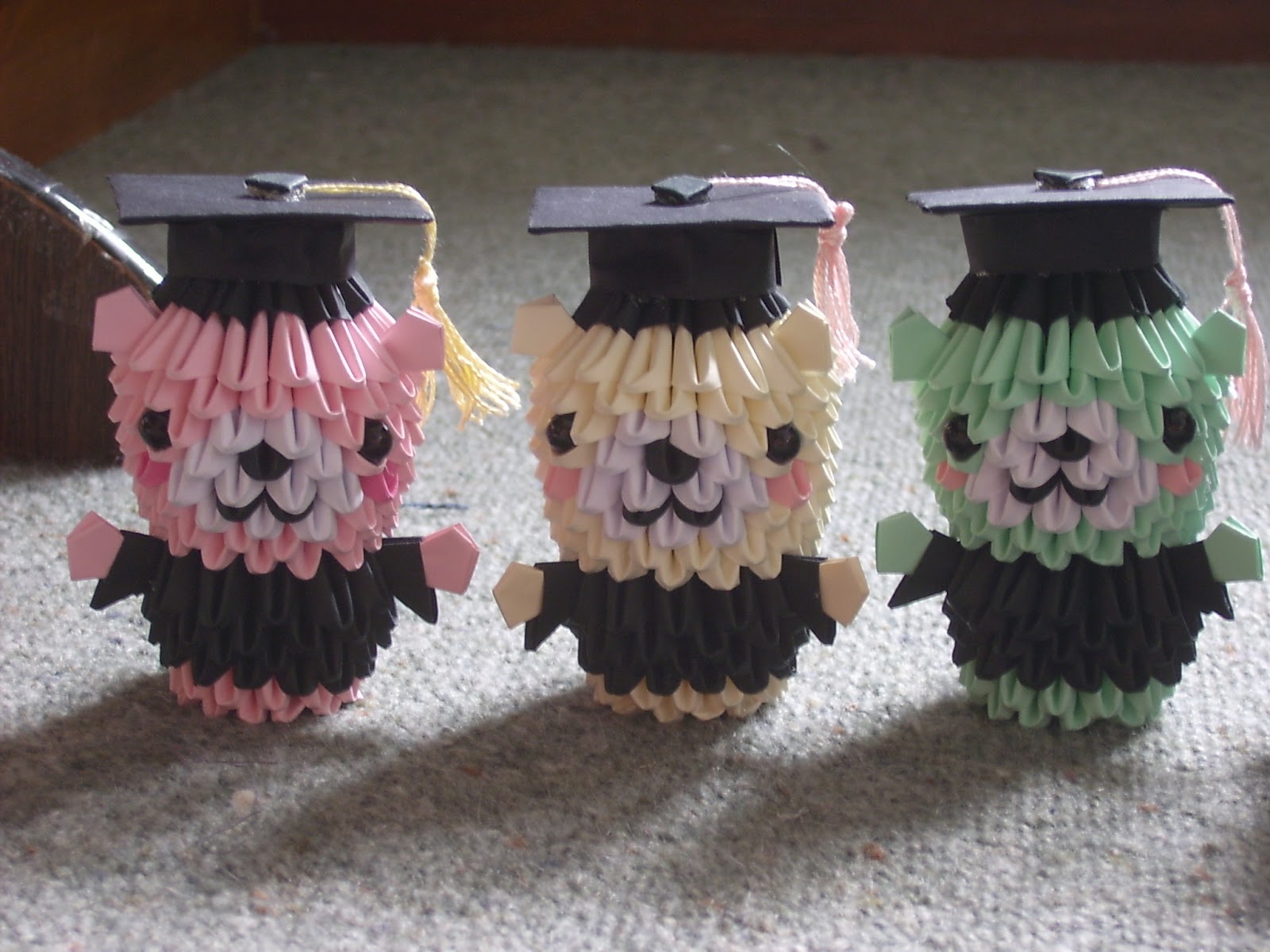 Jewellia handicrafts: New 3D origami graduation bears + diagram