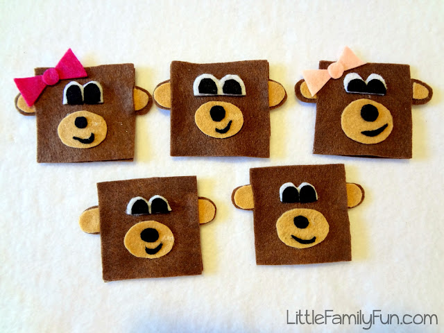 Little Family Fun: Square Monkey Puppets