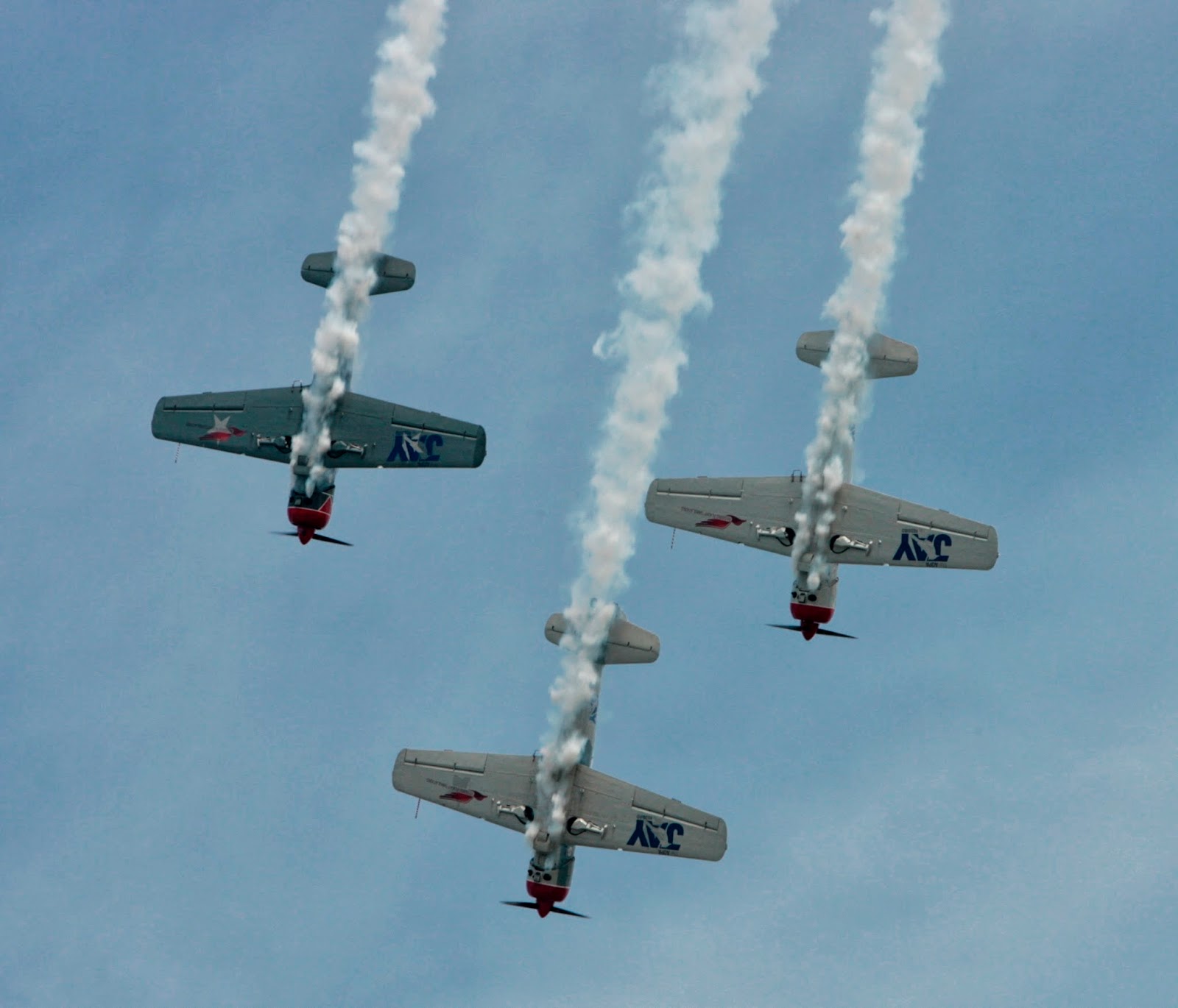 The Aero Experience: EAA AirVenture Oshkosh 2013: The Aerostars ...