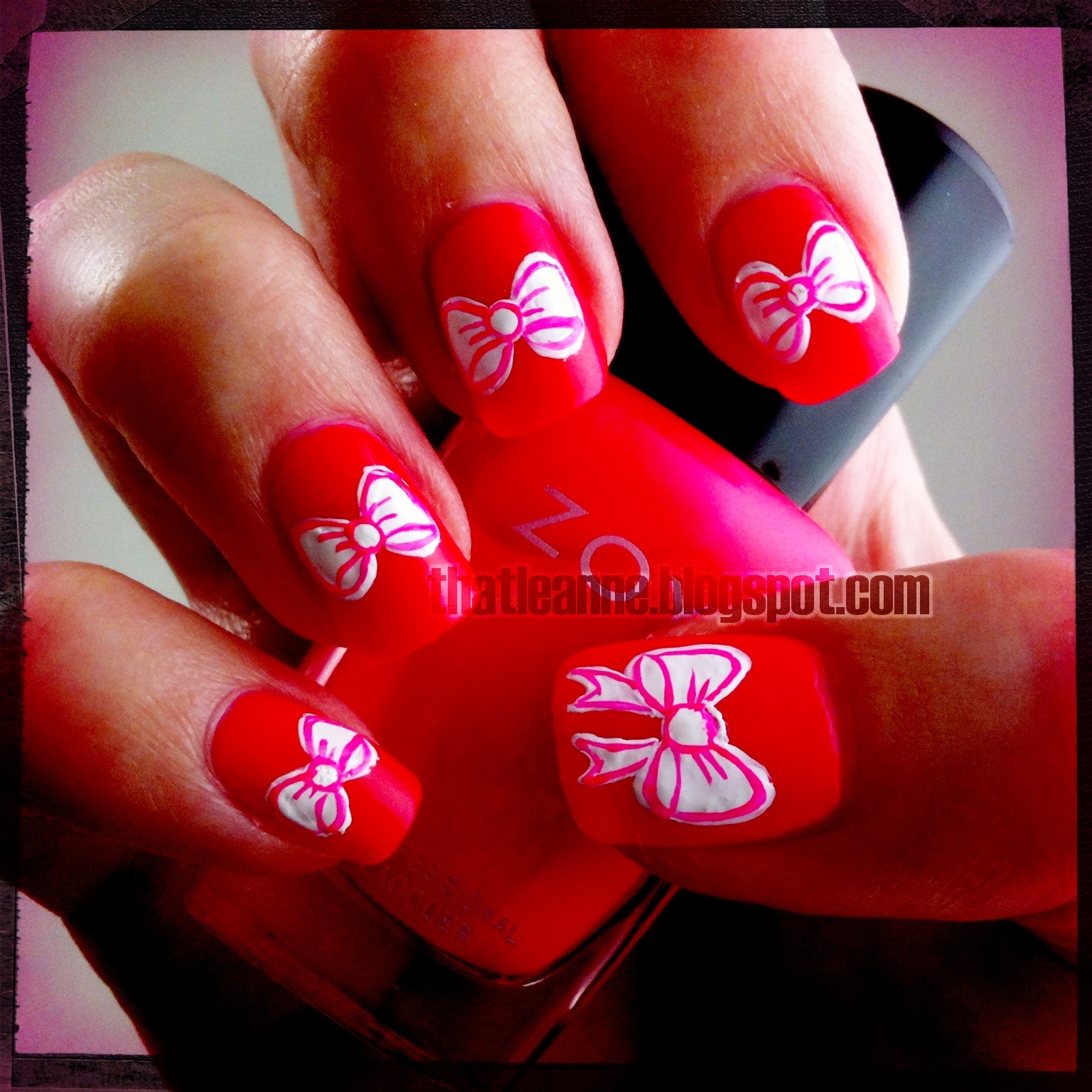 thatleanne: Valentines Bow Nail Art How To