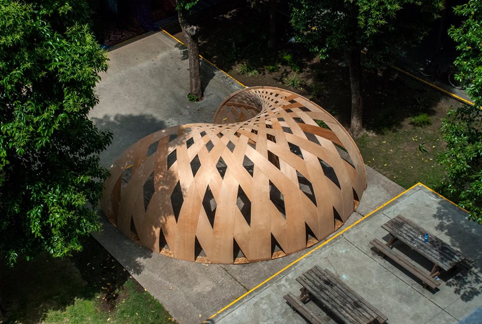 Lightweight Architecture and Developable Surfaces