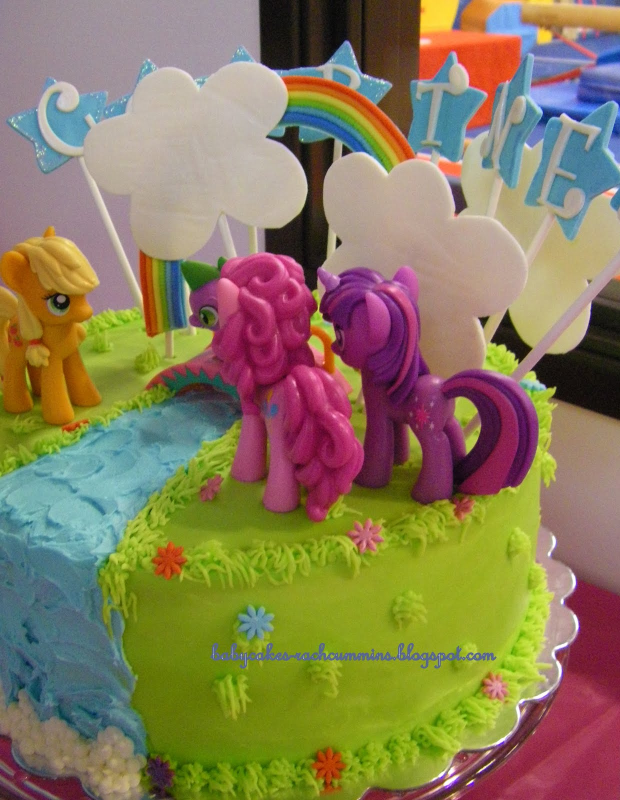 BabyCakesByRachel: Pony Birthday Cake for Courtney!