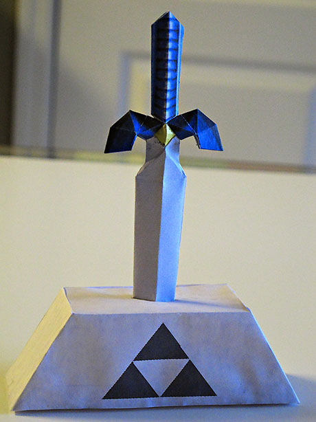 The Legend Of Zelda: Master Sword Papercraft | Paperized Crafts