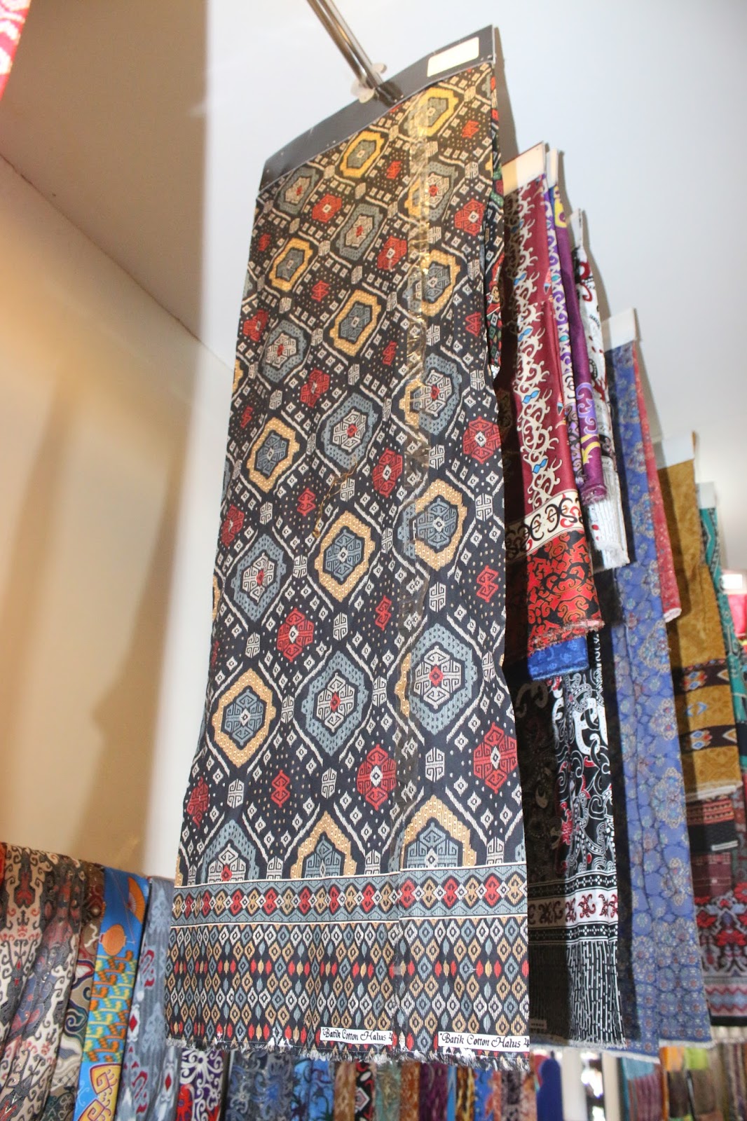 Kain Motif Dayak 23 - Dayak Chemistry