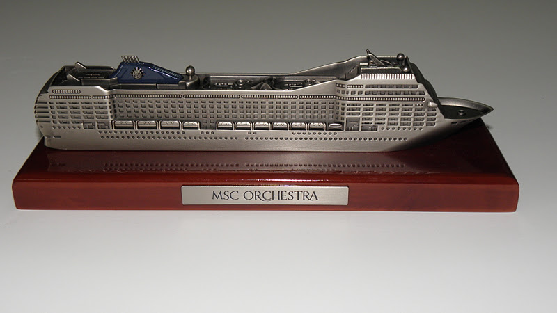 CRUISE SHIP MODELS: M S C