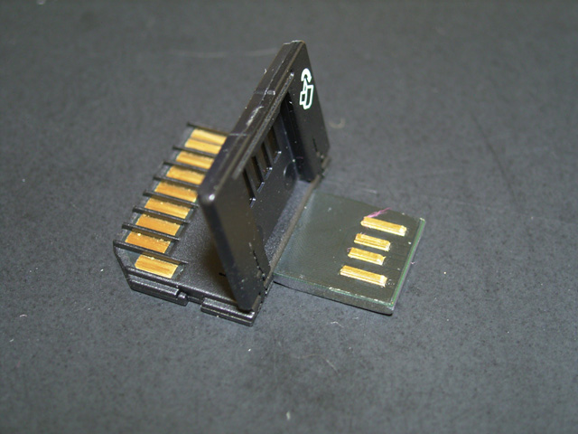 USBコネクタ接続の極意 : Wasters haven.