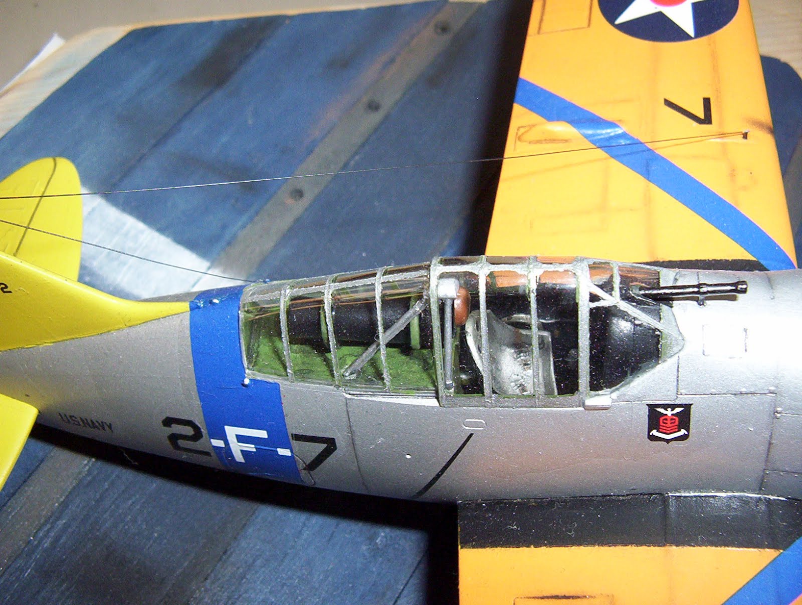 Scale Model Hobby: U.S. NAVY BREWSTER F2A-2 BUFFALO