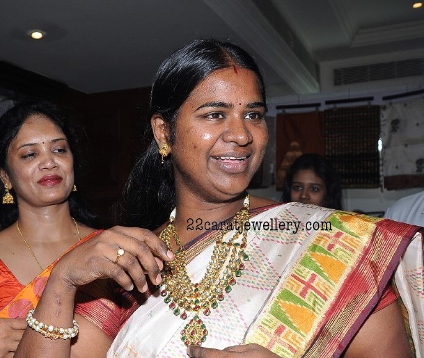 Mayor Karthika Reddy Displaying Kundan Long Chain - Jewellery Designs