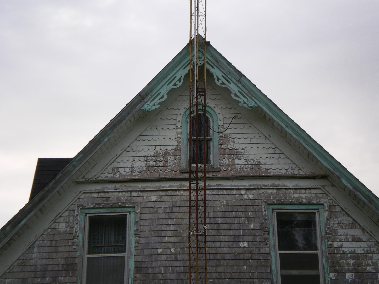 P.E.I. Heritage Buildings: Clinton Island-ell Farmhouse