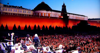 The Things I Enjoy: Anna Netrebko's and Dmitri Hvorostovsky's Red ...