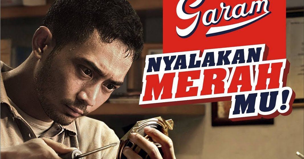 ANALISA POSTER IKLAN ROKOK GUDANG GARAM MERAH