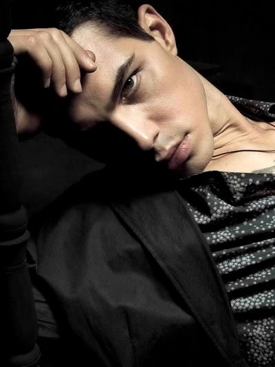 L'Homme du Jour: PETAR PEROVIC