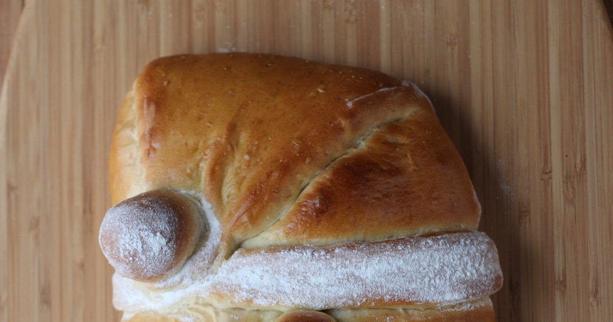 Cookistry: Make a Head Bread: Santa's Coming to Town